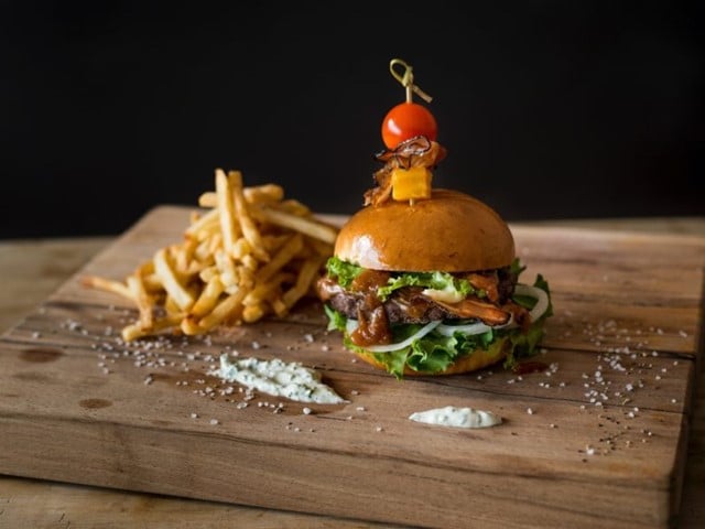 The Ultimate Guide to Après Adventure in Canmore