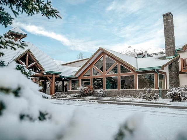Canmore Rocky Mountain Inn | Canmore Kananaskis