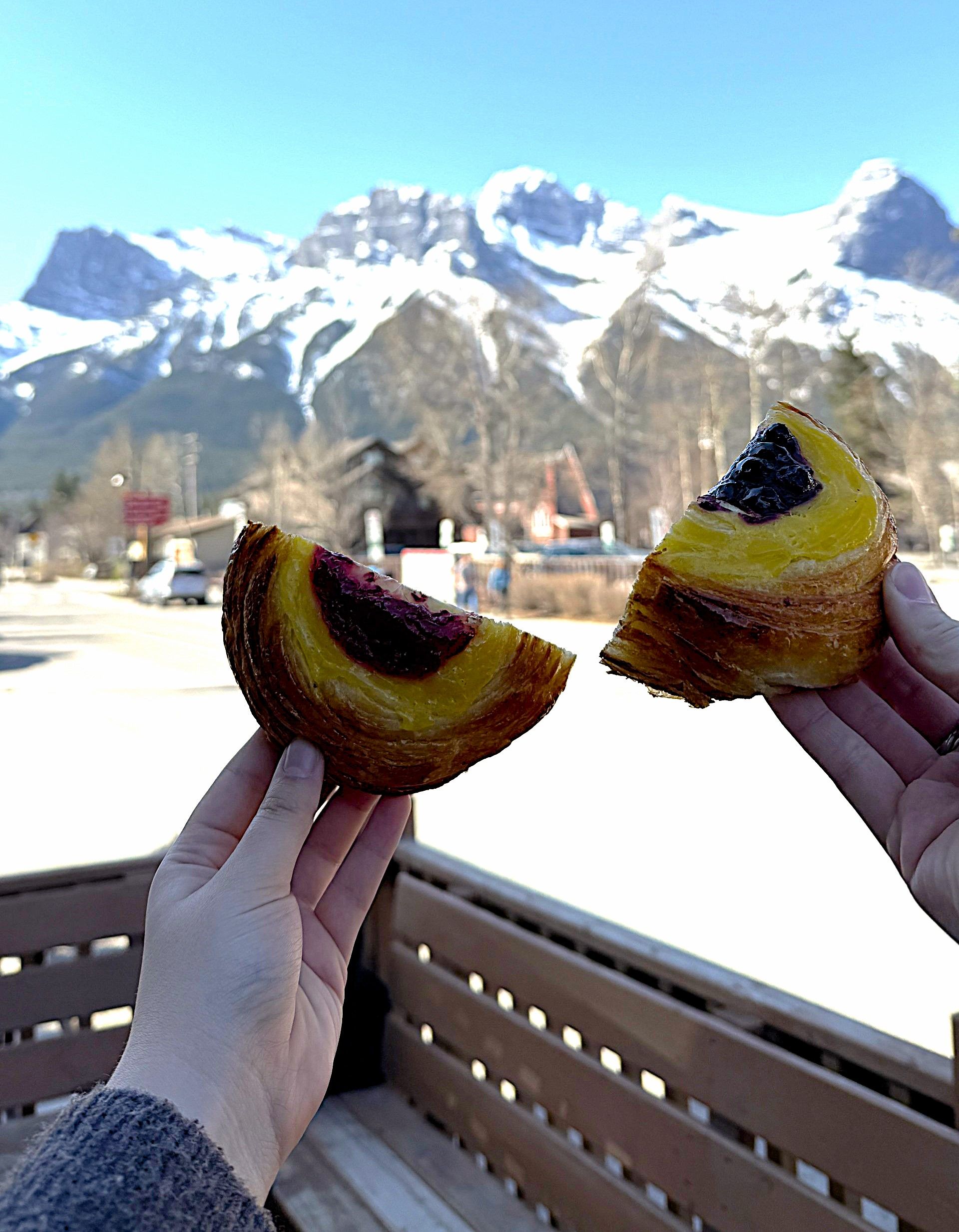 Bites & Sites of Canmore Walking Food Tour | Canmore Kananaskis